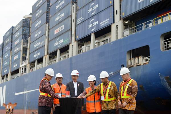 Pelepasan Ekspor dengan Kapal Kontainer Raksasa
