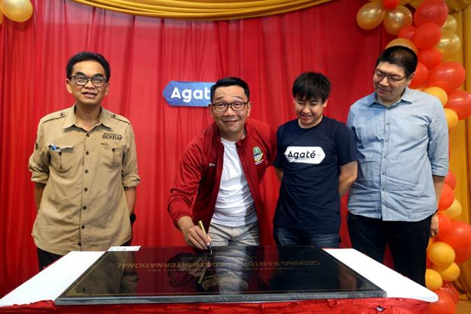 Peresmian Gedung Baru Agate Studio - Bisnis.com