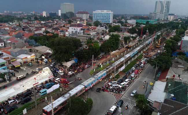 PEMBANGUNAN JALAN TIDAK SEBIDANG