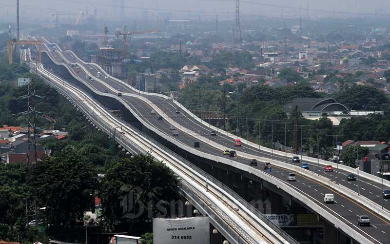 PENUTUPAN JALAN TOL LAYANG JAKARTA-CIKAMPEK PENUTUPAN JALAN TOL LAYANG JAKARTA-CIKAMPEK