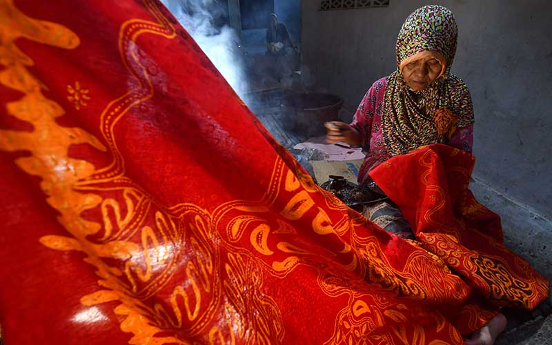 PRODUKSI BATIK TULIS PAMEKASAN