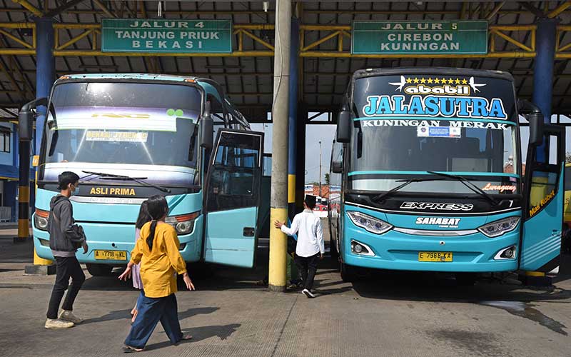 Bus AKAP Hanya Boleh Beroperasi Dari dan Menuju Zona Hijau