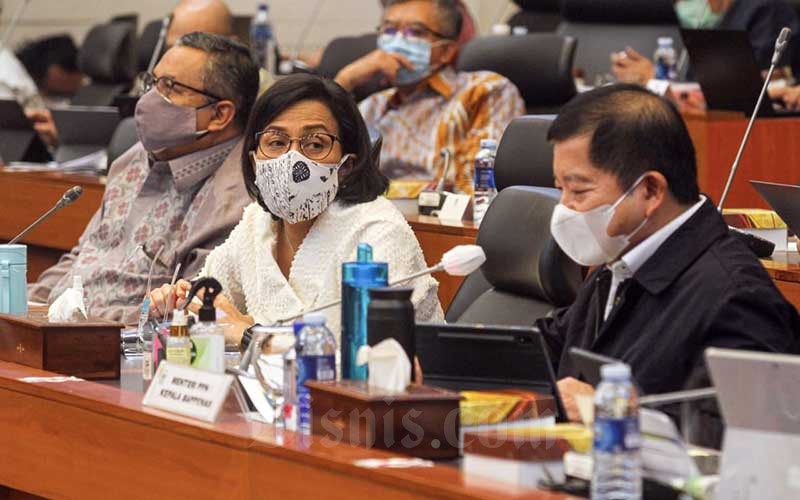 Pemerintah Beberkan Skenario Defisit Anggaran Kepada DPR