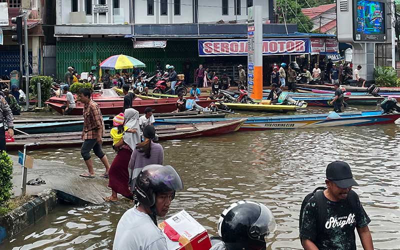 Curah Hujan Tinggi Puluhan Ribu Rumah Di Sintang Kalimantan Barat