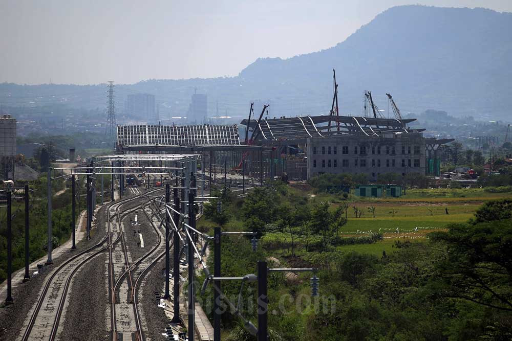 Kontruksi Kereta Cepat Jakarta-Bandung Telah Mencapai 88 Persen