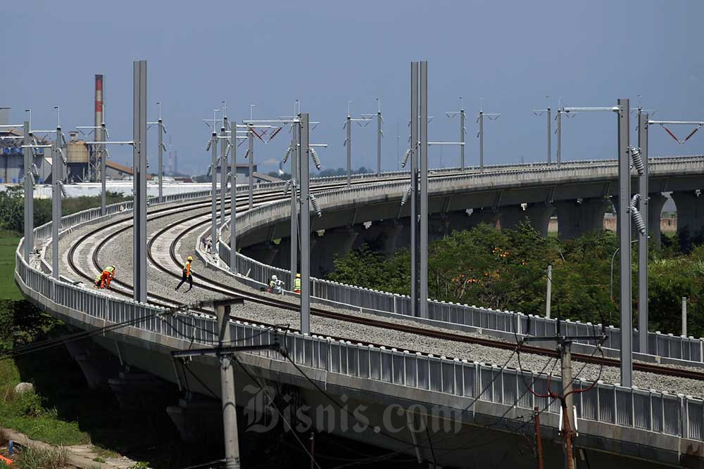 Kontruksi Kereta Cepat Jakarta-Bandung Telah Mencapai 88 Persen