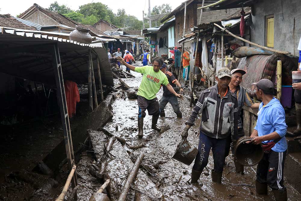 Puluhan Rumah di Bondowoso Tergenang Material Lumpur Dampak Banjir Bandang