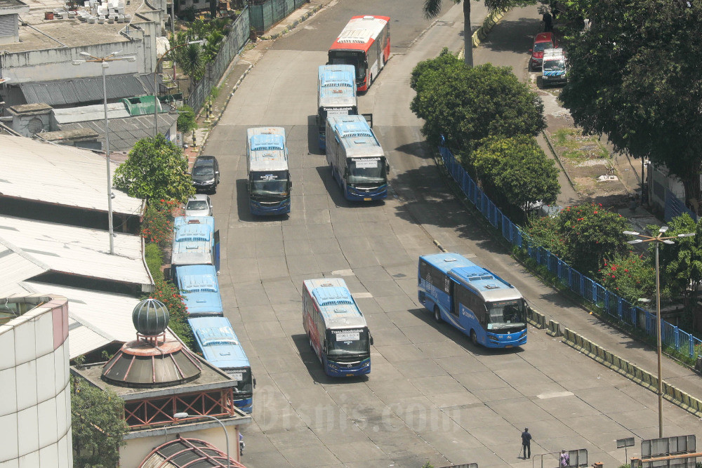 Transjakarta Akan Operasikan Halte BRT Terintegrasi Dengan Stasiun LRT