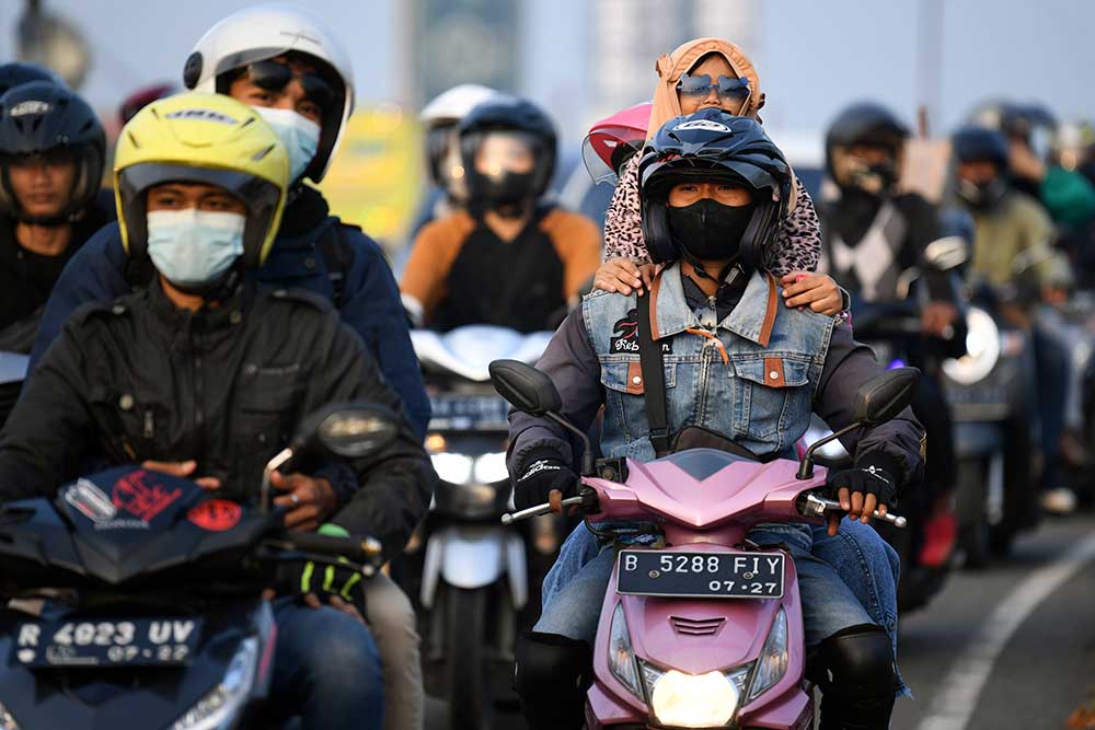 Pada H-3 Lebaran 2023, Pemudik Sepeda Motor Padati Jalur Pantura