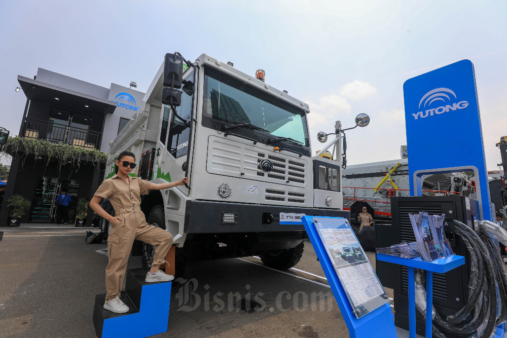 VKTR dan Yutong Co. Ltd Kenalkan Produk Truk Tambang Listrik