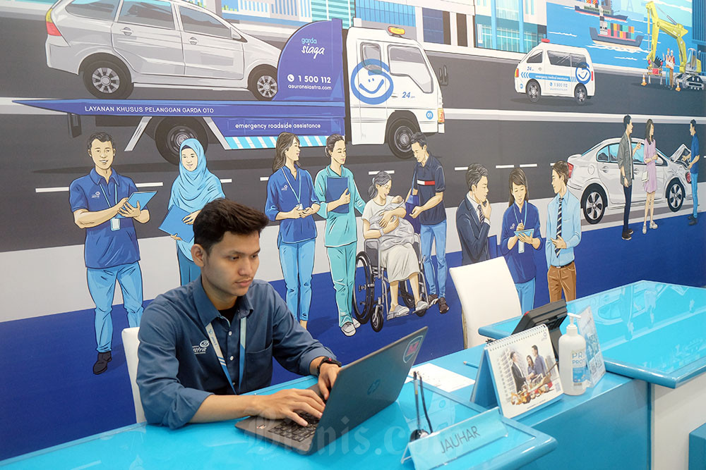 Rayakan Hari Pelanggan, Presiden Direktur Asuransi Astra Christopher ...