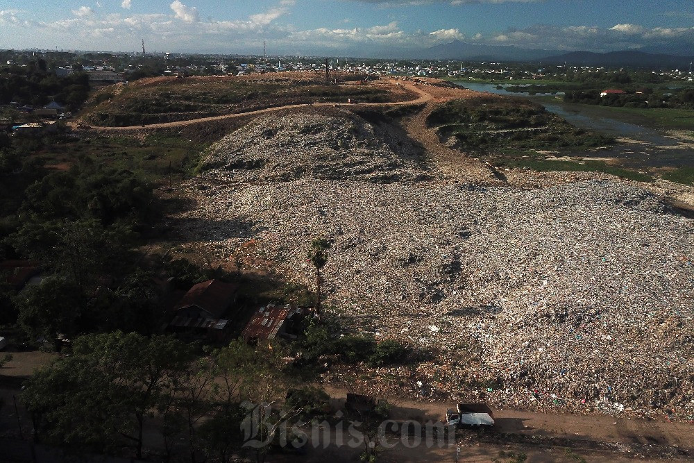 KLH Hentikan Praktik Open Dumping di Seluruh TPA Mulai 1 Agustus 2026
