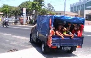 Pikap "Colt Dolak", Transportasi Wisata Favorit Kala Lebaran