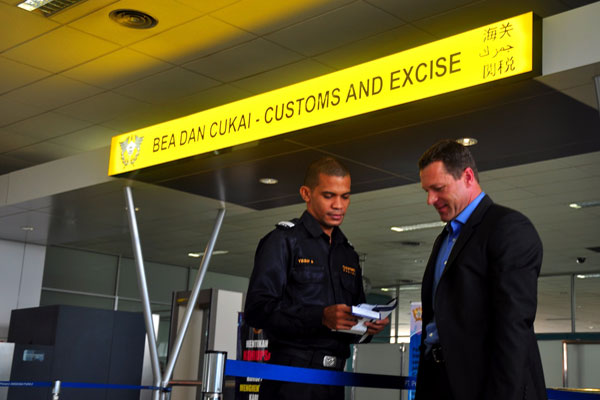 Ini Potret Toko Bebas Bea Di Indonesia