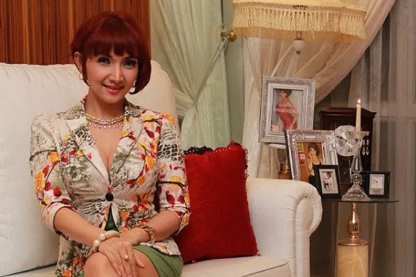 Aktris Roro Fitria Ditangkap Polisi Gara-gara Sabu