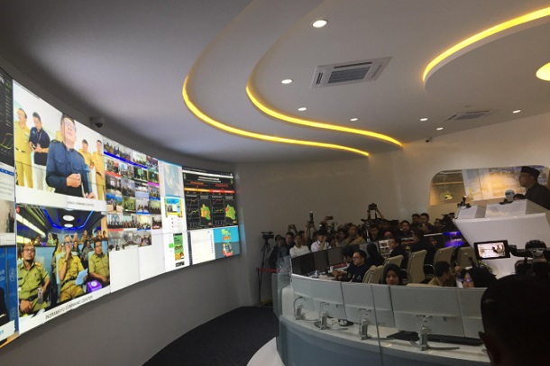 Ridwan Kamil Resmikan Command Center Jabar