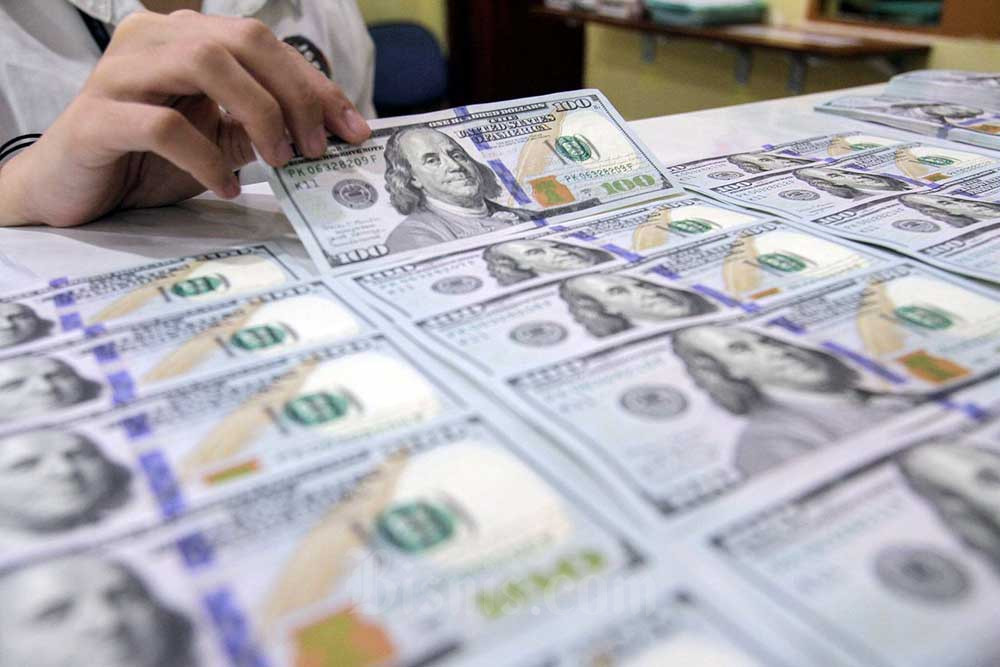 Dolar Melemah Simak Kurs Di Bank Mandiri BCA BNI Dan BRI Hari Ini Dolar Melemah Simak Kurs Di Bank Mandiri BCA BNI Dan BRI Hari Ini