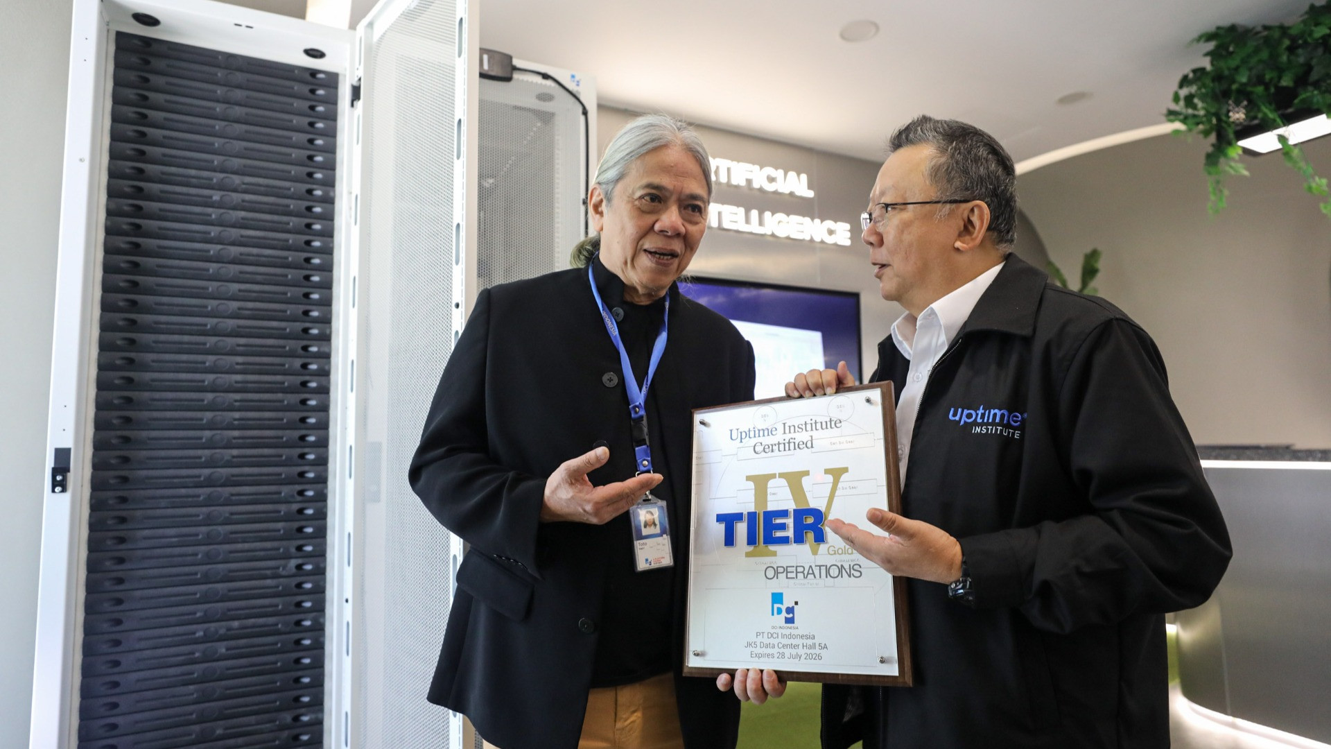 Kartu Kuat DCII, Emiten Data Center Kongsi Toto Sugiri dan Salim