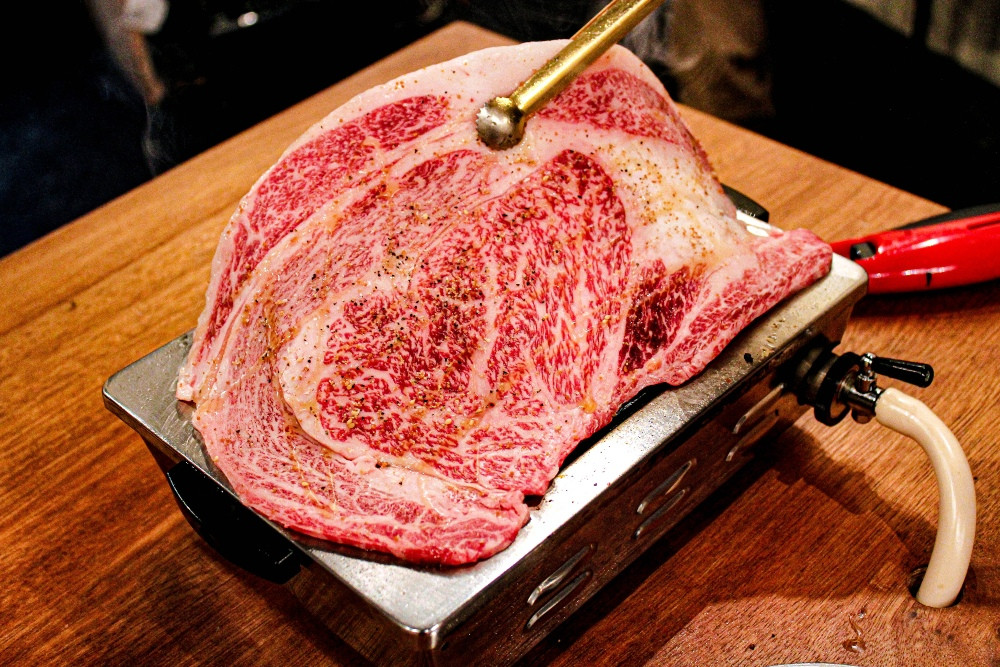 Mencicipi Menu Masakan Jepang di Yakiniku Futago Izakaya