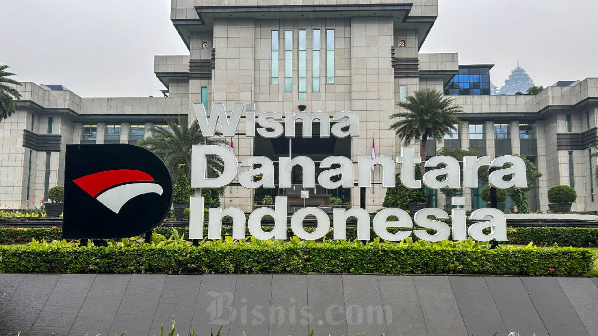 Danantara dengan Berbagai Uluran Tangan Selamatkan Garuda Indonesia (GIAA)