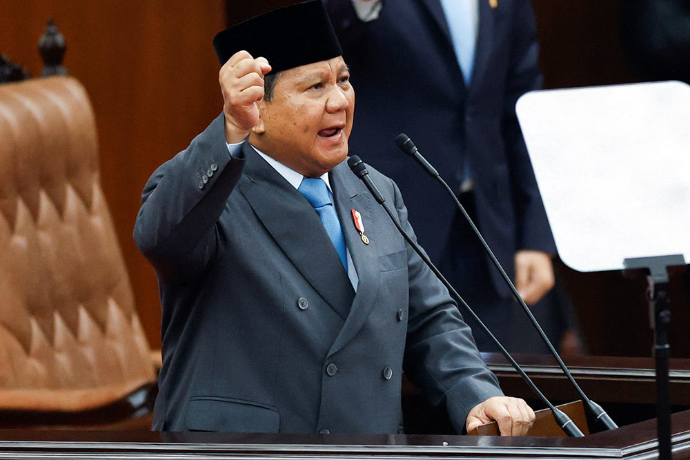 Prabowo Targetkan Pertumbuhan Ekonomi RI 5,3% di 2025, Investasi Rp7 ...