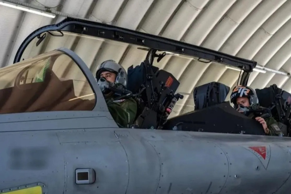 Empat Penerbang Tempur TNI AU Sukses Terbang Solo dengan Rafale