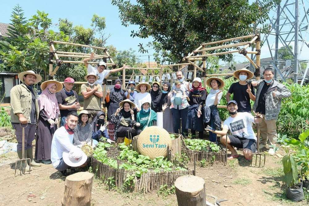 Seni Tani Berperang Melawan Food Waste dari Kebun Kota
