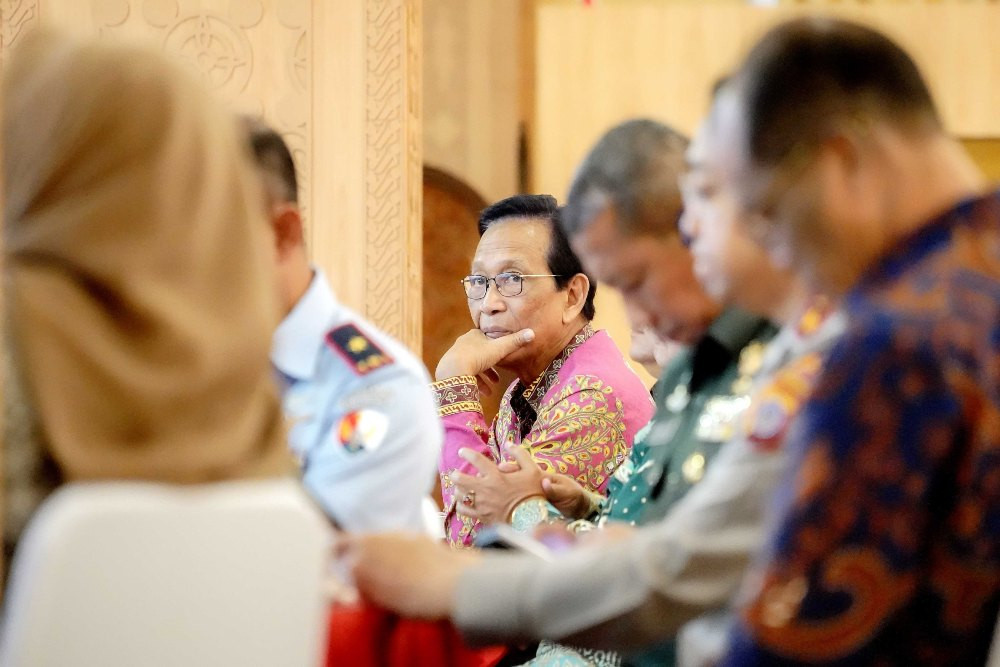 CEK Fakta: Mobil Sultan HB X Disalip Rombongan "Tot Tot Wuk Wuk ...