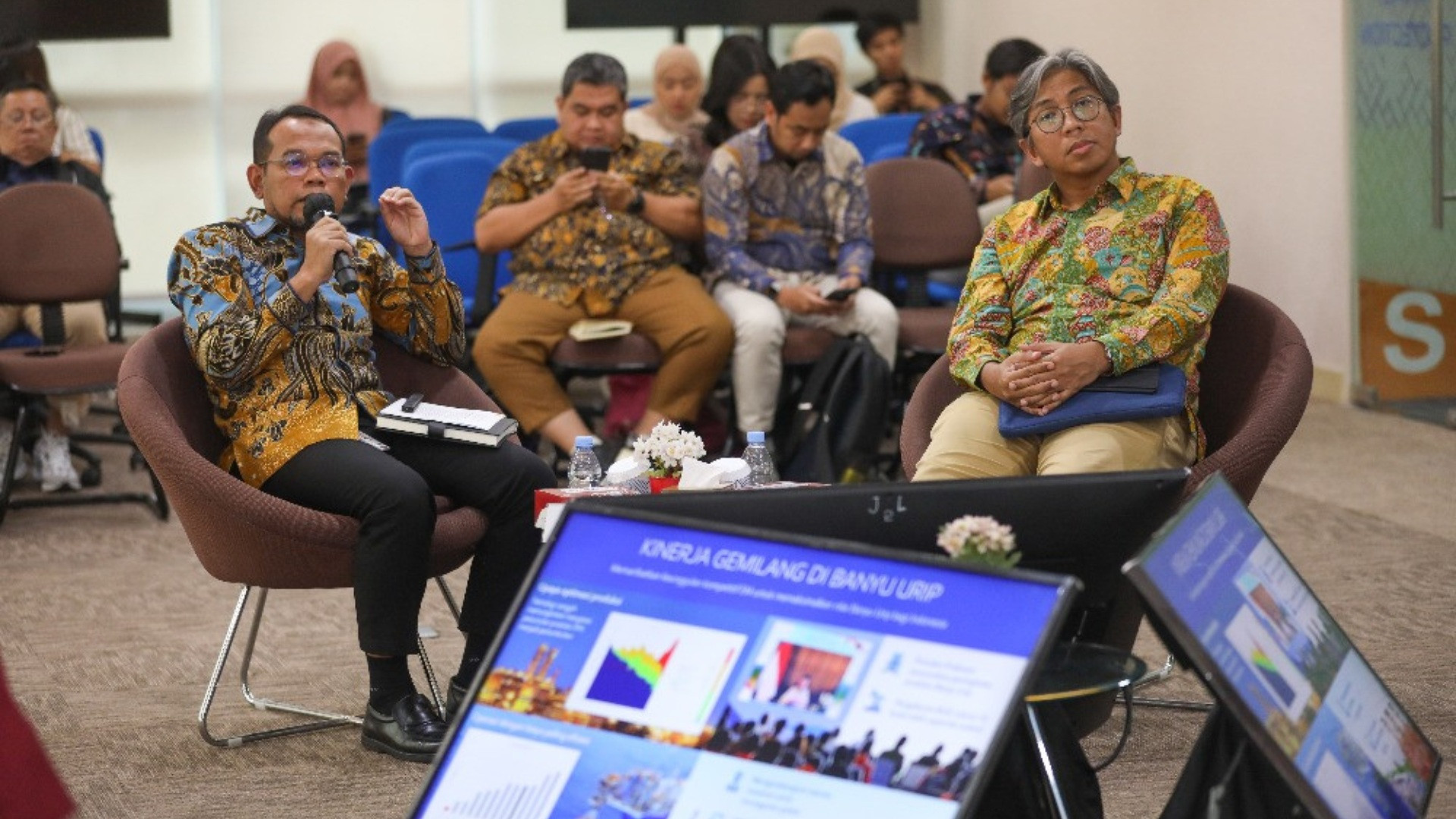 ExxonMobil's Decades-Long Journey in Indonesia: From Selling Lubricants ...