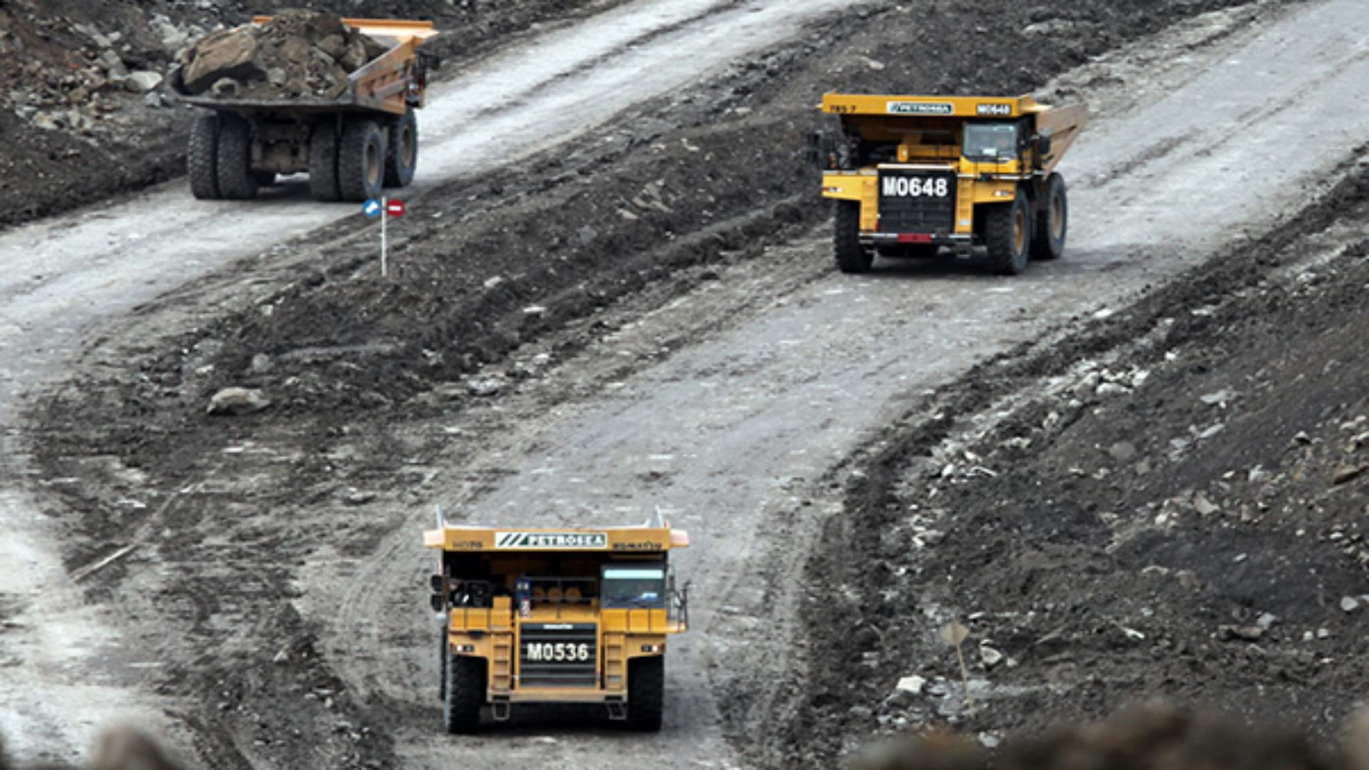 Cuan Tebal Investor Kakap Petrosea (PTRO)