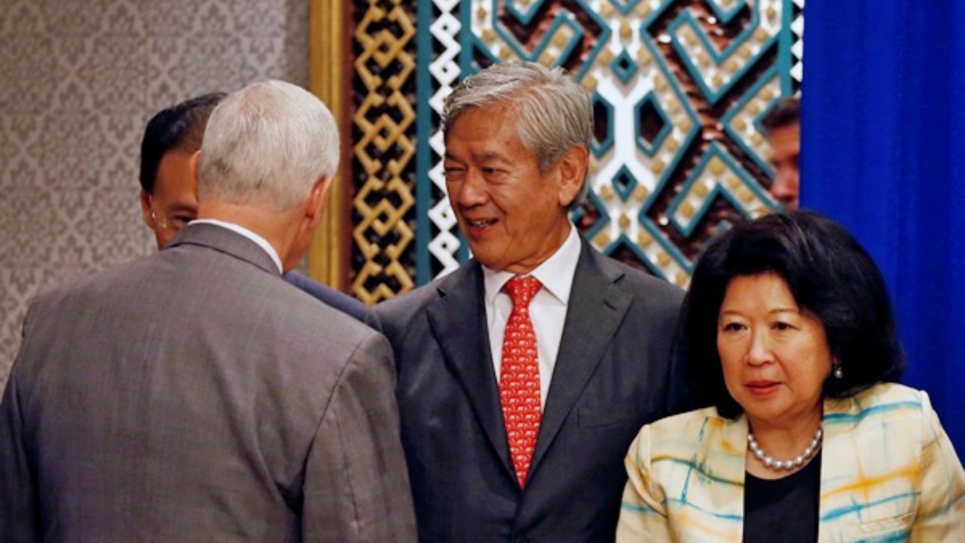 Historia Bisnis: Edwin Soeryadjaya di antara Reruntuhan Bank Summa