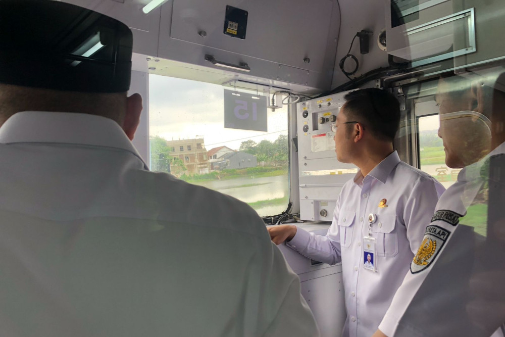 Momen Rel Patah di Sudimara Hambat KRL Green Line yang Dijajal Menhub Dudy