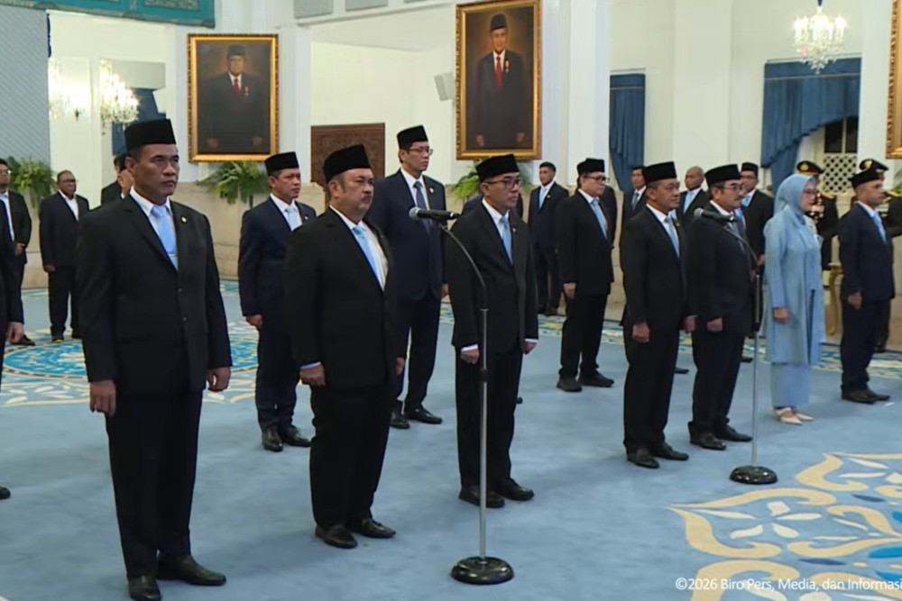 Sah! Prabowo Lantik Bahlil jadi Ketua Harian Dewan Energi Nasional 2026 ...