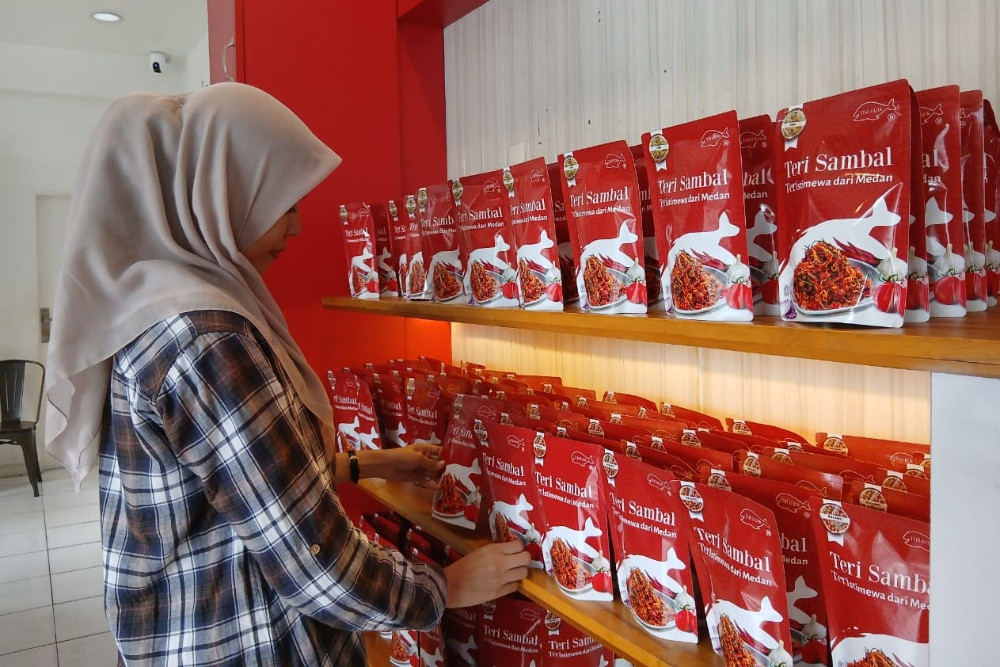 Teri Bajak Andalkan Cita Rasa Khas Medan dan Kemasan Travel Friendly