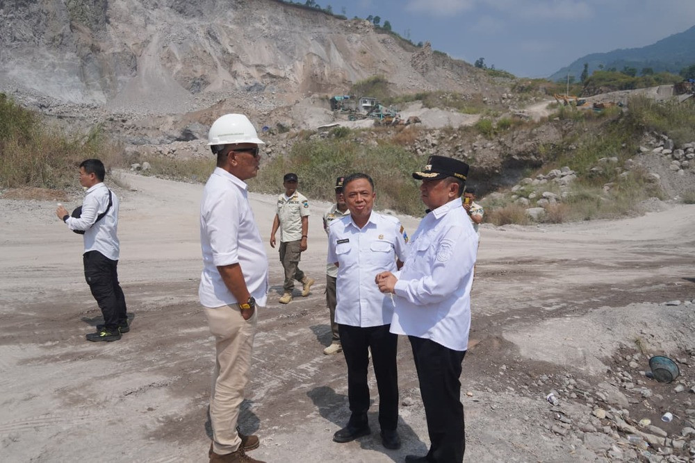 Operasi Tiga Tambang di Garut Dihentikan Sementara