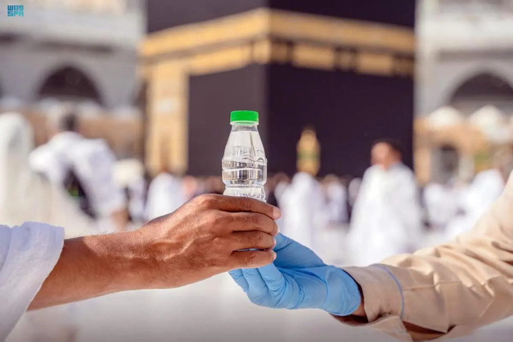 Air Zamzam di Koper Bisa Hambat Penerbangan Haji, Jemaah Diminta Patuhi ...