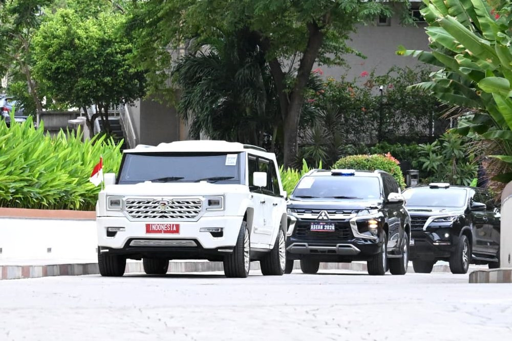 Prabowo Cerita Pengalaman Naik Maung Pindad: Atap Bocor saat Hujan
