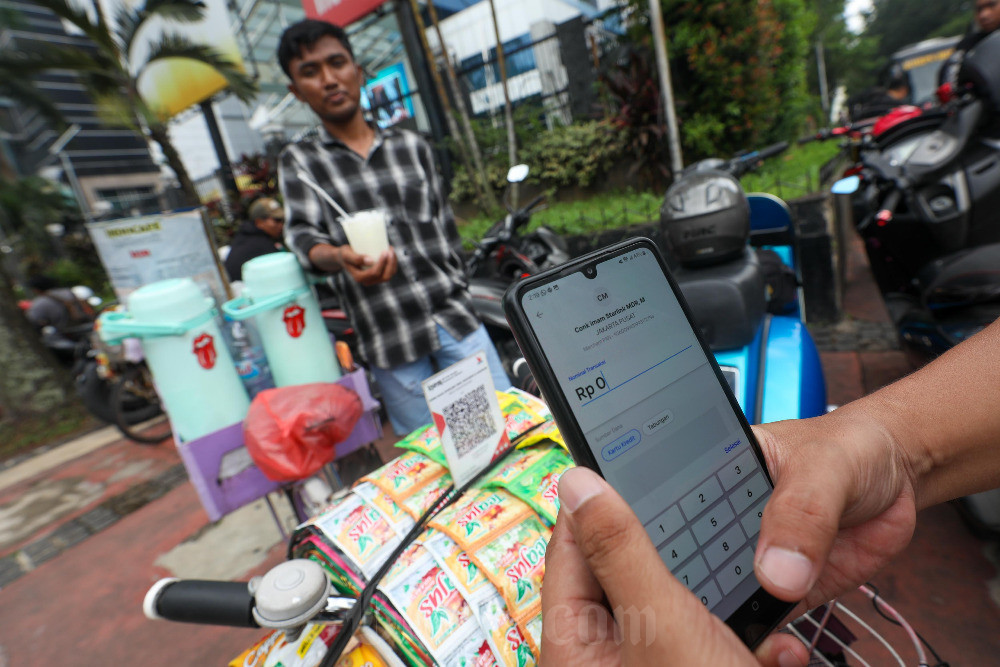 OPINI: Menuntun QRIS Sampai Negeri Cina