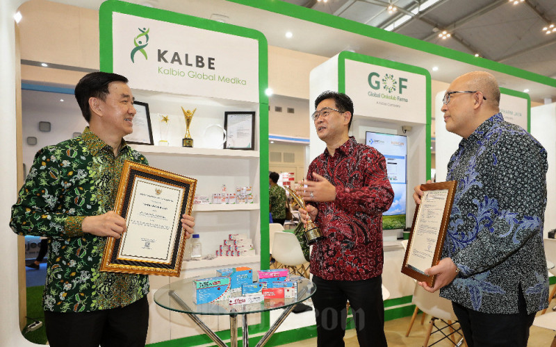 PT Kalbe Farma Tbk. Raih Penghargaan Karya Anak Bangsa (Industri) di Bidang Farmasi dan Alat ...