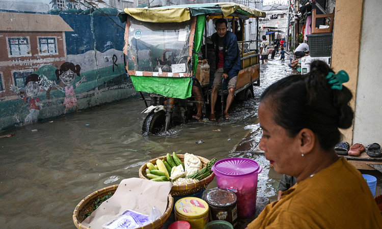 Peringatkan Potensi Banjir Rob di Sejumlah Wilayah Pesisir hingga 12 November 2025