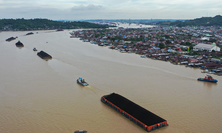 Harga batu bara acuan periode pertama Desember 2025