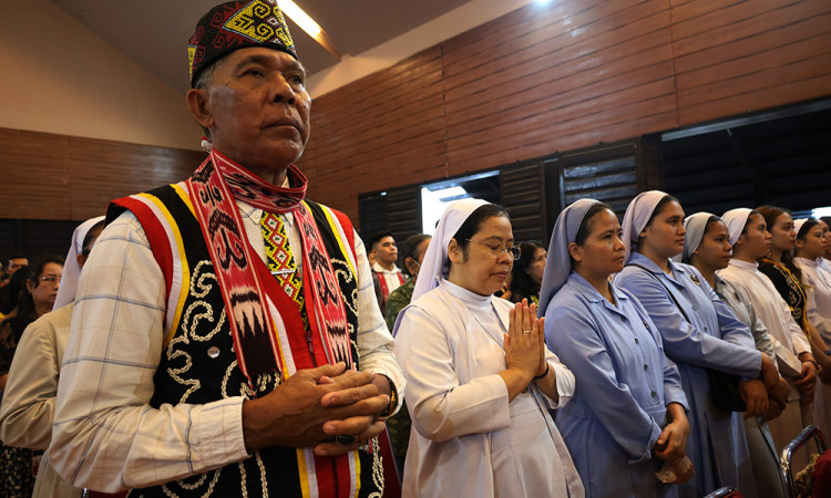 Misa Syukur Awali Pekan Gawai Dayak Kalbar 2026 di Rumah Radakng Pontianak