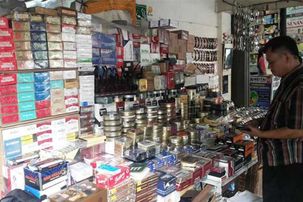 Ingin Cari Rokok Impor? Anda Bisa Temukan di Glodok