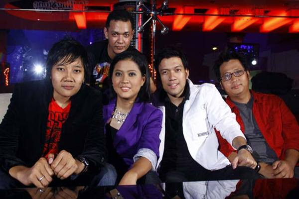 Sekelompok Massa Bubarkan Penampilan Grup Band Base Jam di Aceh