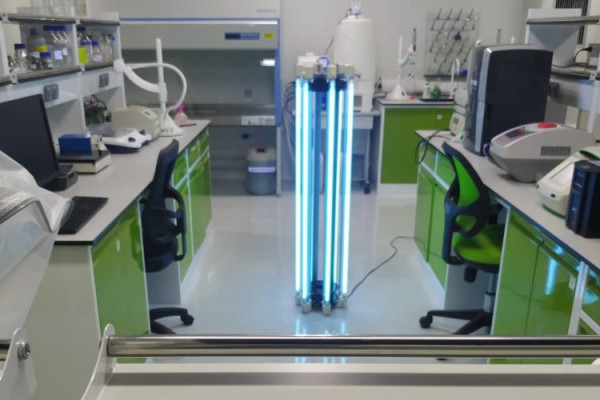 Yuk, Intip Robot Ultraviolet untuk Disinfeksi Virus dan Bakteri