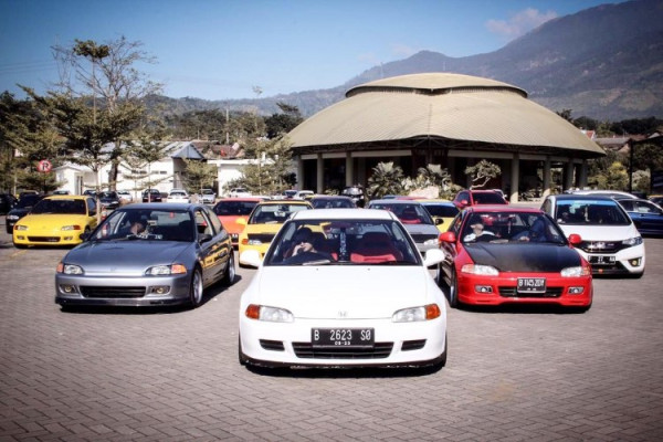 Mengenal 10 Generasi Honda Civic, Ada yang Jadi Legenda