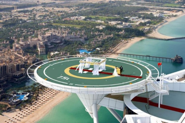 Ini Dia 4 Lokasi Helipad Paling Ekstrem di Dunia