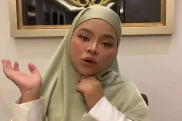 Penyanyi Siti Sarah Meninggal: Tertular dari Asisten Rumah Tangga, Anak ...