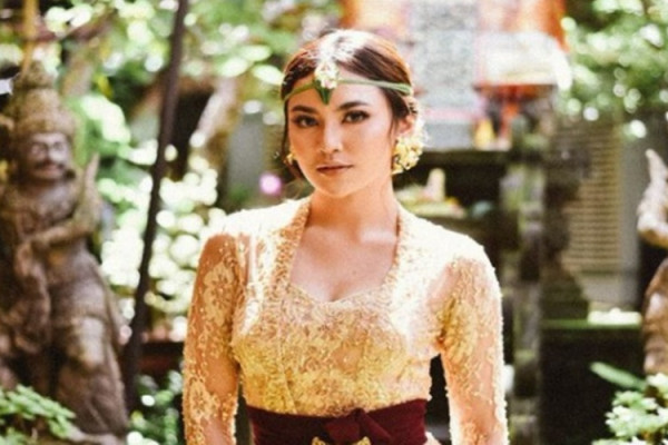 Giliran Wajah Mahalini Raharja yang Terpampang di Times Square New York