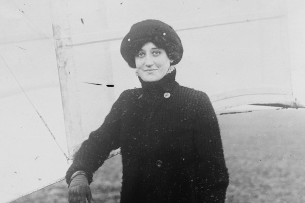 Sejarah Hari Ini, Elise Raymonde Jadi Pilot Perempuan Pertama di Dunia ...